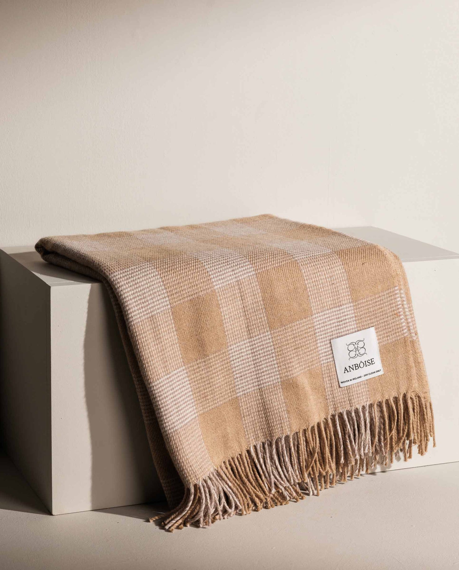 Anboise Throws & Quilts – ANBOISE